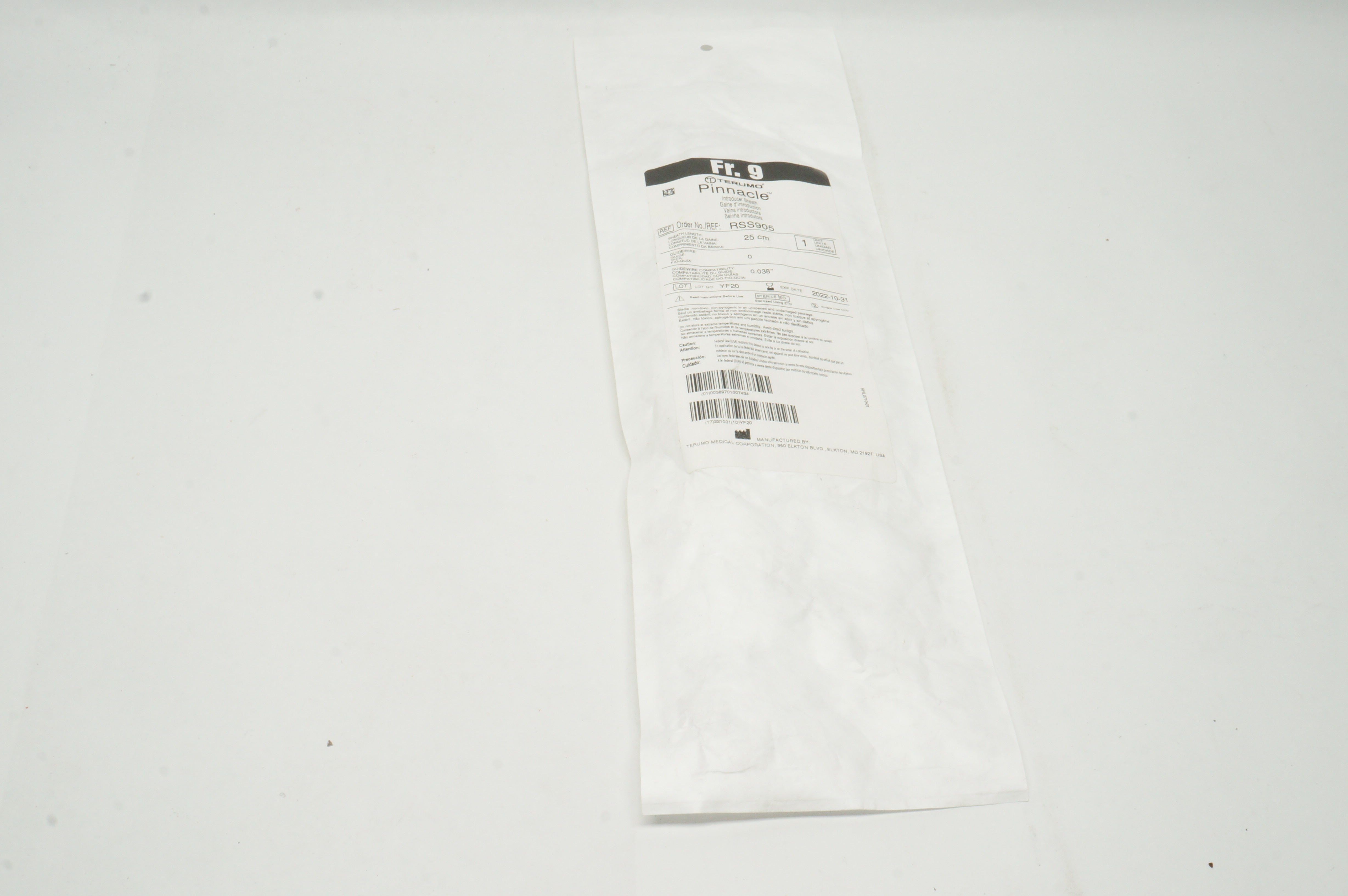 Terumo RSS905 Pinnacle Introducer Sheath 9Fr. x 25cm x 0.038inch