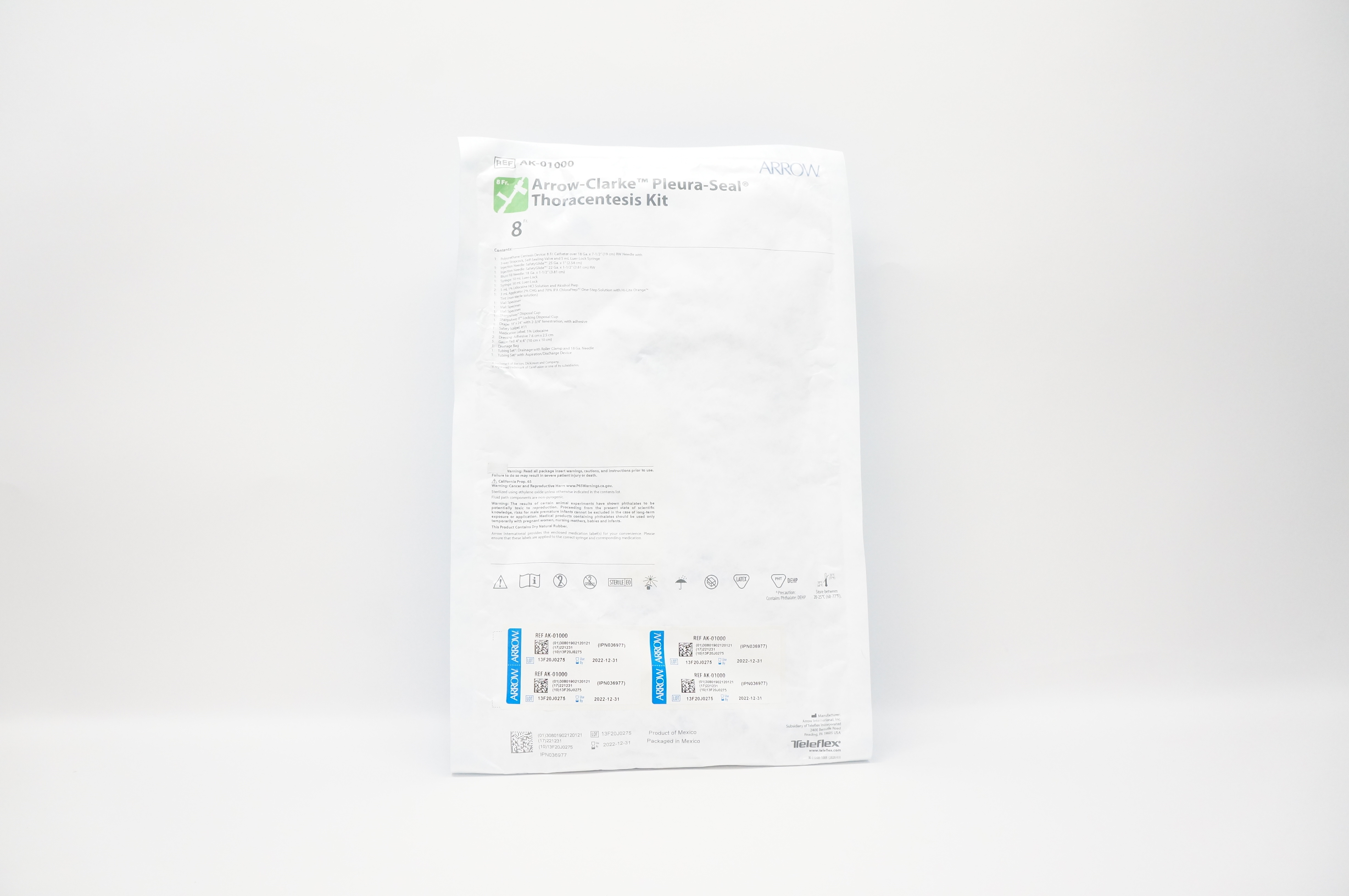 Arrow AK-01000 Arrow-Clarke Pleura Seal Thoracentesis Kit 8 Fr