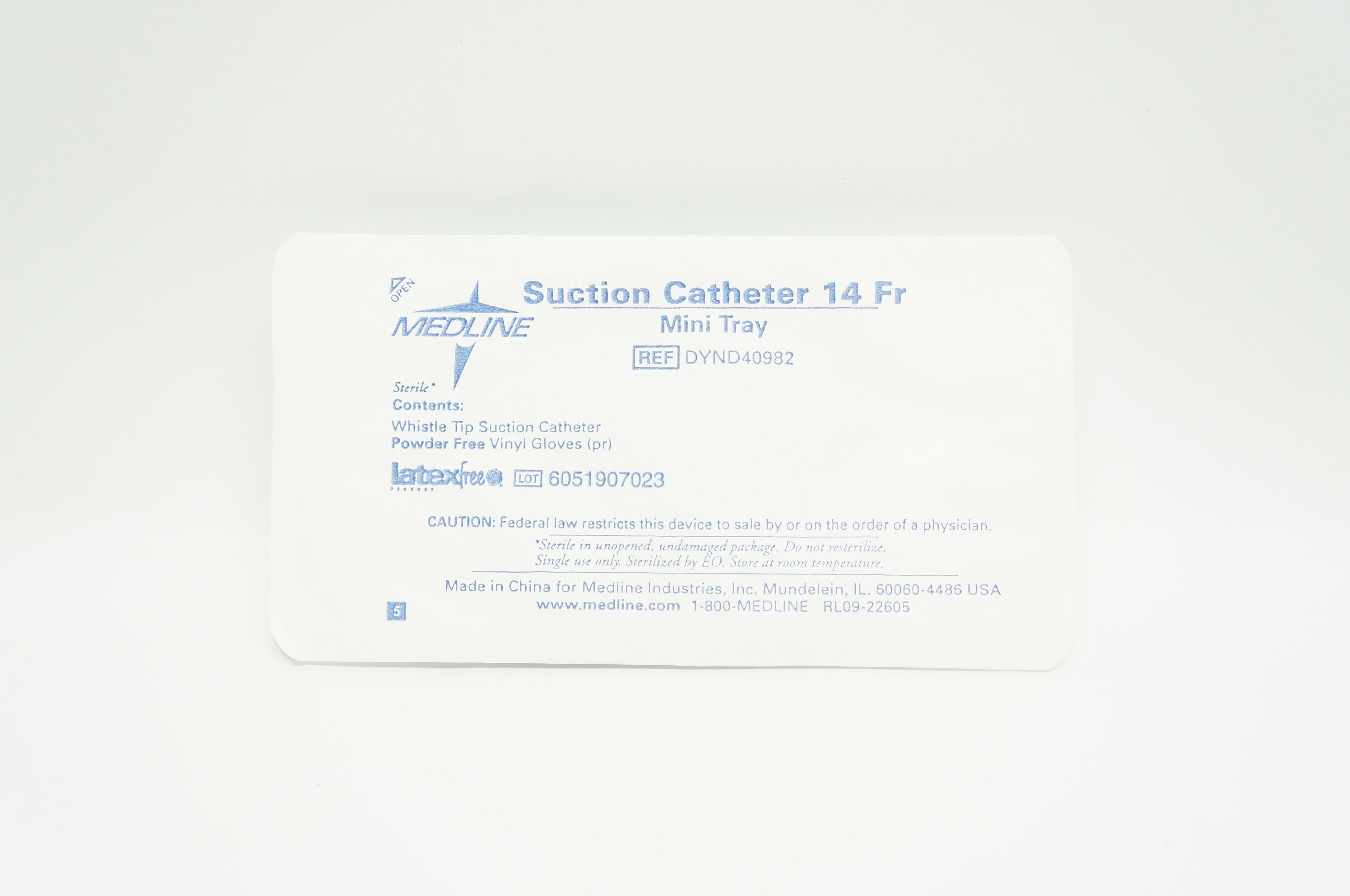 Medline DYND40982 Mini Tray Whistle Tip Suction Cath. 14Fr.