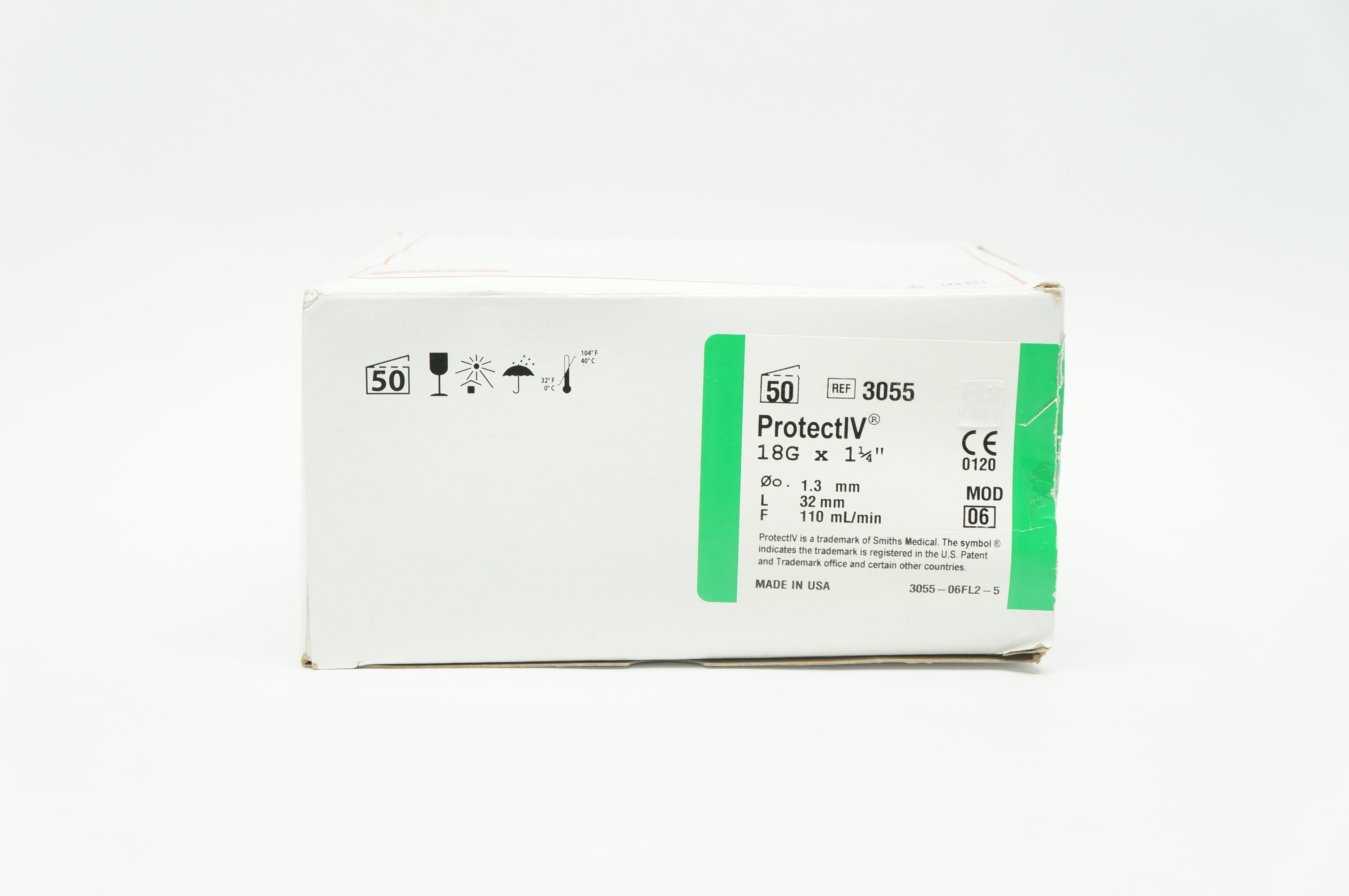 Smiths Medical 3055 Jelco ProtectIV 18G x 1 1/4inch (x) - Box of 50