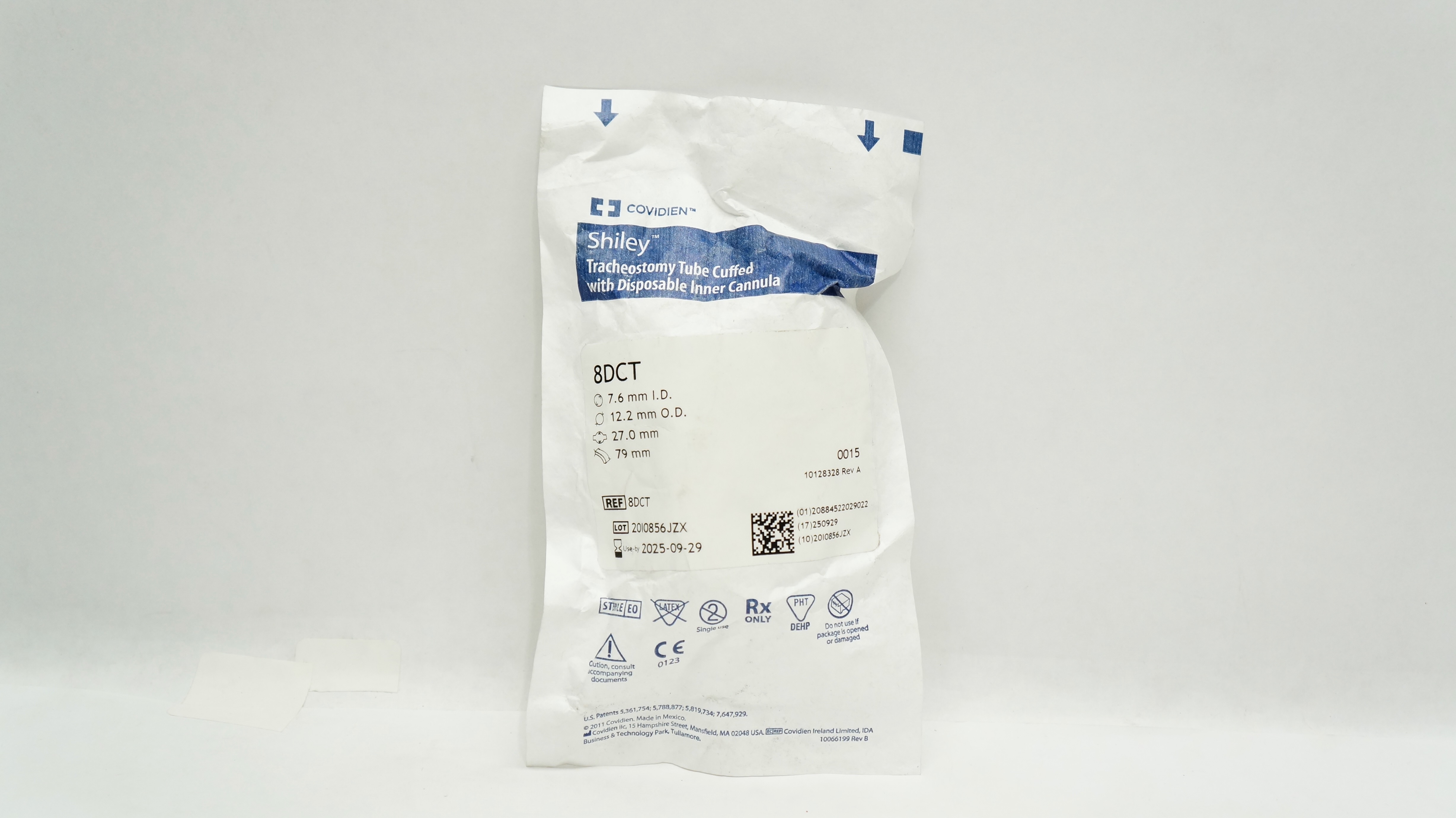 Covidien 8DCT Shiley Tracheostomy Tube Cuffed 7.6ID x 12.2OD x 27.0 x 79mm