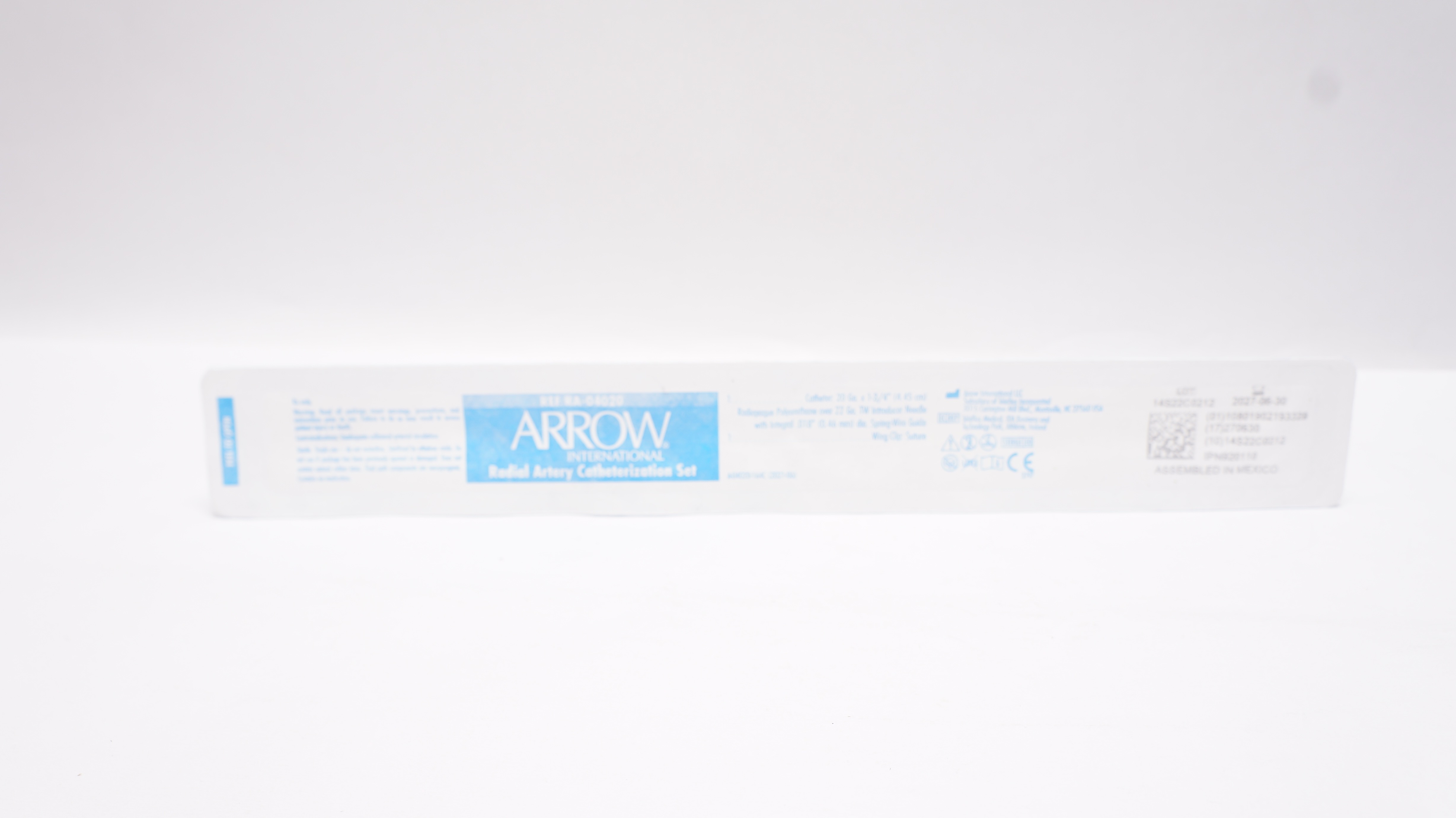 Arrow RA-04020 Radial Artery Catheterization Set 20Ga x 1-3/4inch