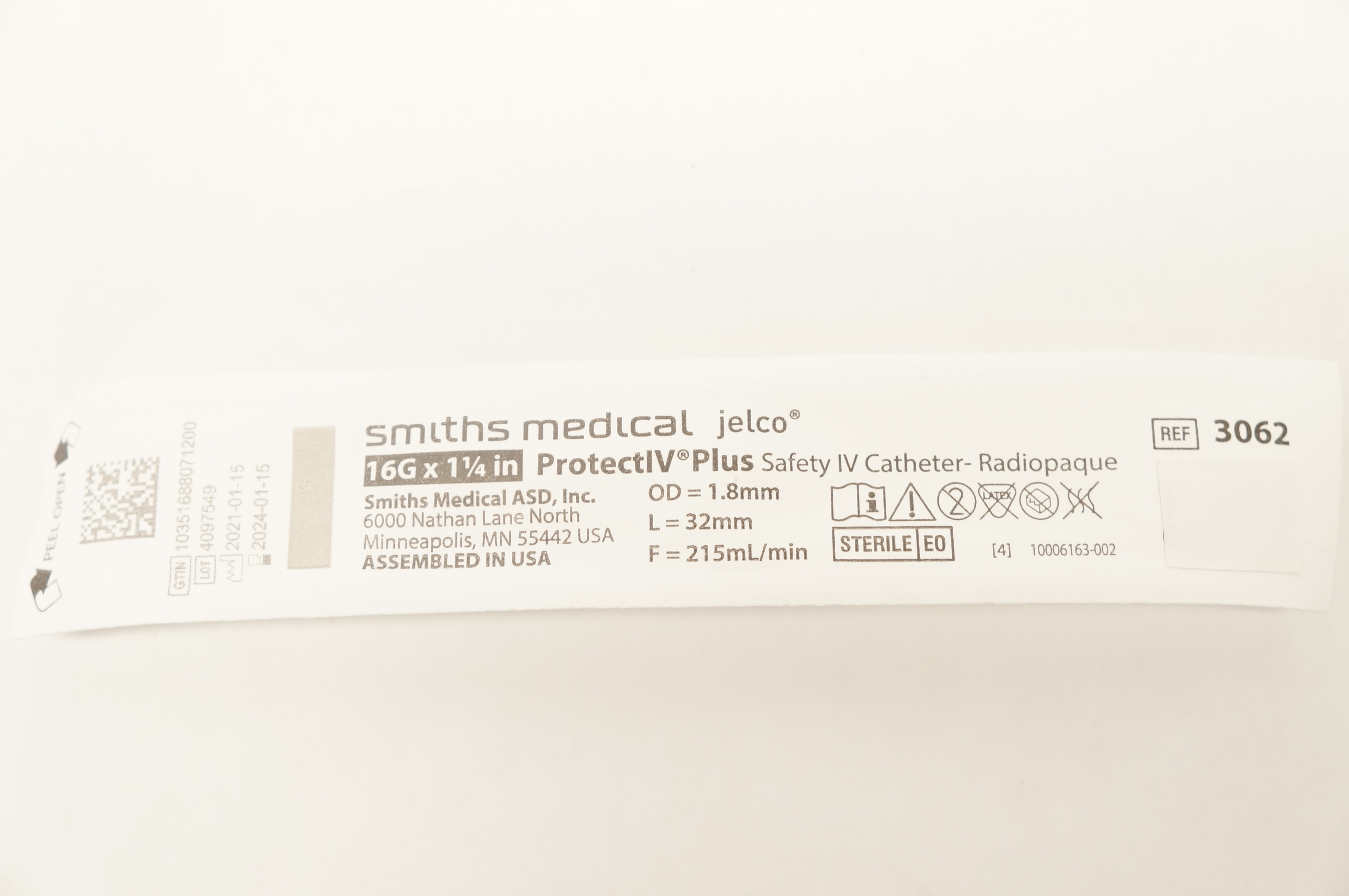 Smiths Medical 3062 ProtectIV Plus, Safety IV Cath.16G x 1-1/4inch